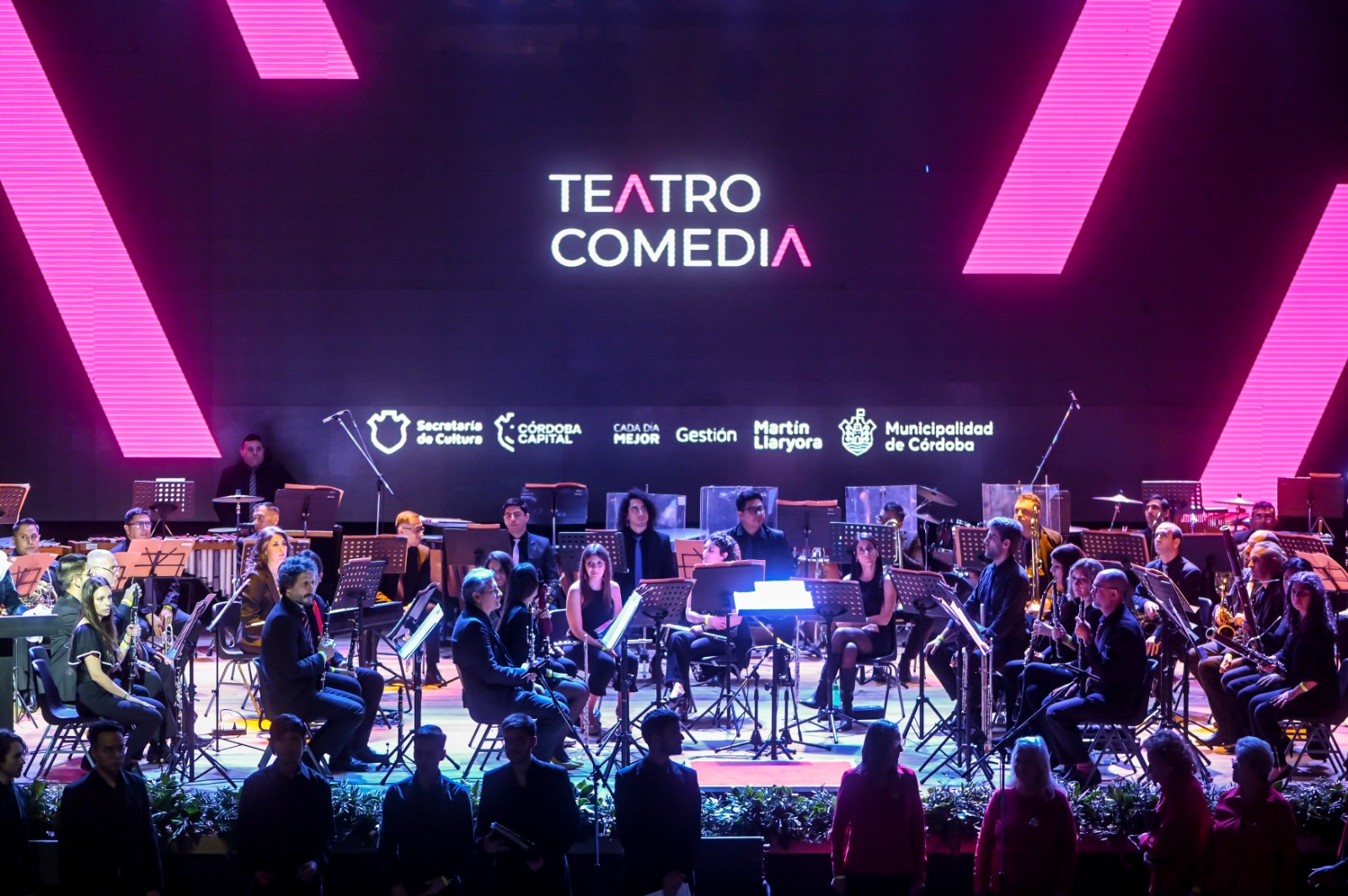 El Teatro Comedia reabrió sus puertas tras 16 años de olvido - LaDecima